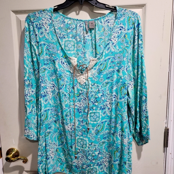 new directions | Tops | Womens 2x Blouse | Poshmark